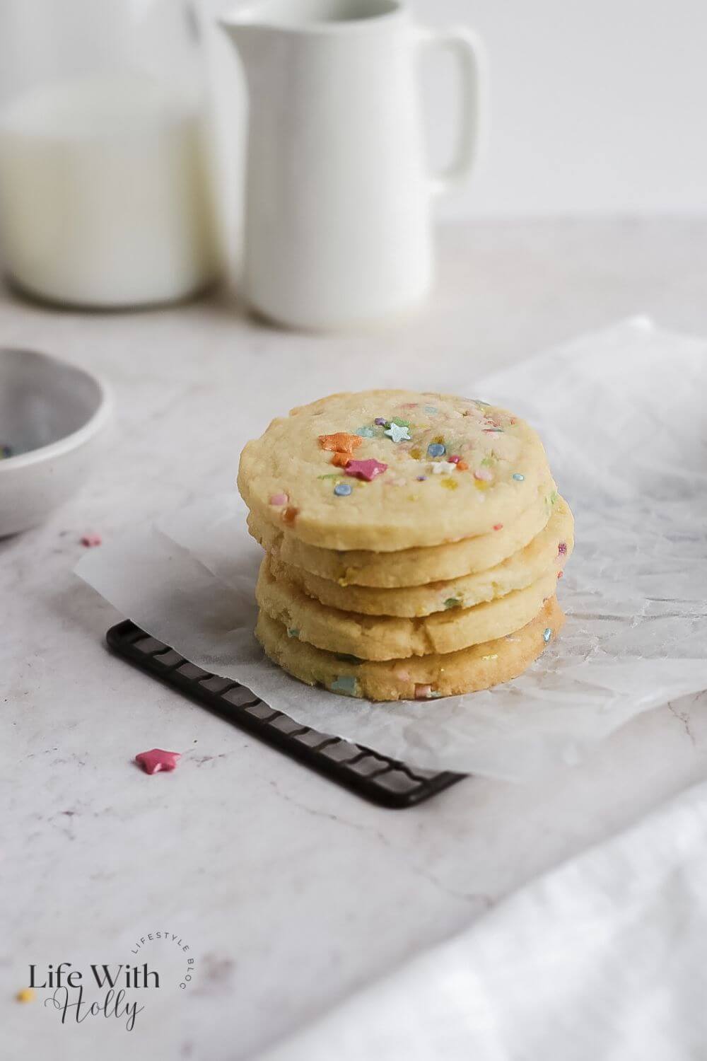 Easy Sprinkles Cookies - Life with Holly